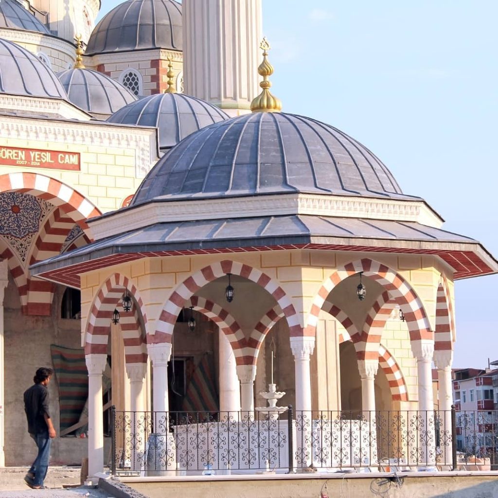 Ablution Fountain: Elegant Shadirvan Solutions | Mosquebuild.com