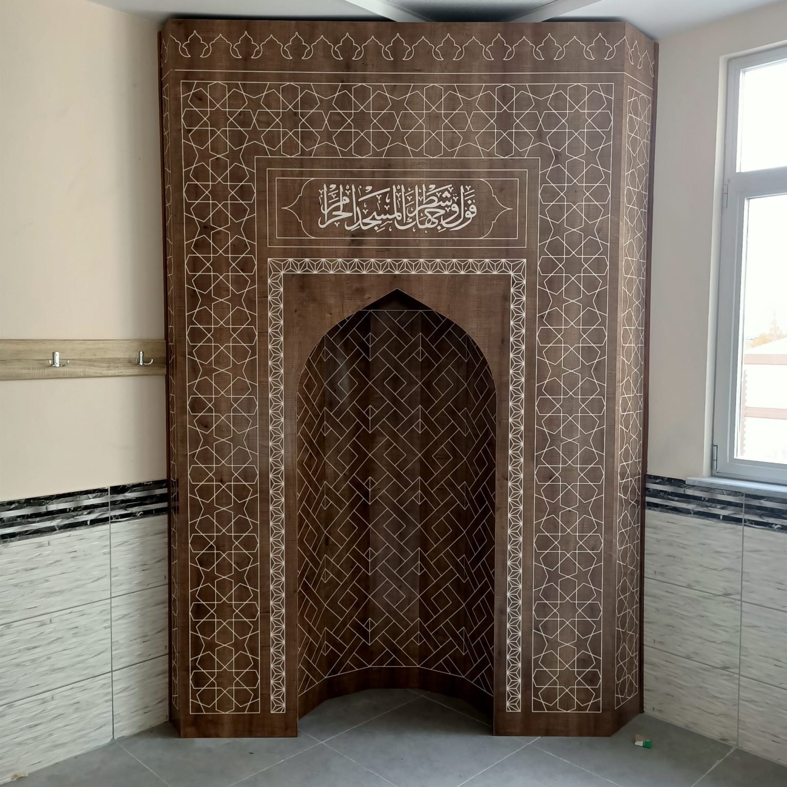 Wooden Mihrab Collection – Traditional Prayer Niche Designs
